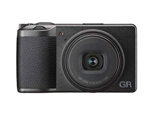 ricoh gr iii digital compact camera, 24mp, 28mm f 2.8 lens with touch screen lcd