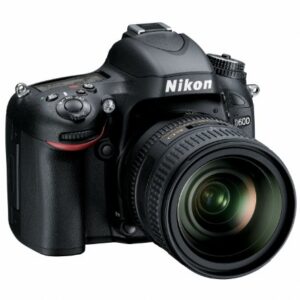 Nikon D600 24.3 MP CMOS FX-Format Digital SLR Camera with 24-85mm f/3.5-4.5G ED VR AF-S Nikkor Lens (OLD MODEL)