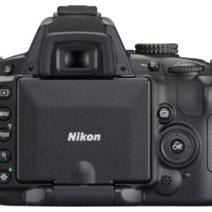 Nikon D5000 12.3 Mp Dx Digital SLR Camera with 18-55mm F/3.5-5.6g Vr Lens and 2.7-inch Vari-angle LCD