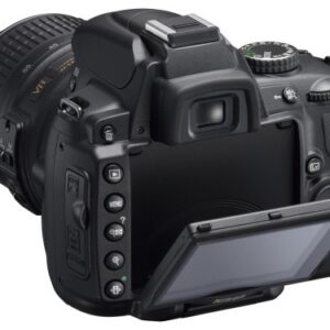 Nikon D5000 Appareil photo numérique Reflex 12.3 Kit Objectif AF-S DX VR 18-55 mm Noir