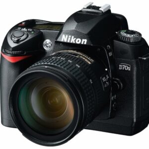 Nikon D70s with Nikon AF 28-80MM w/Bag