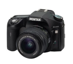 pentax k200d 10.2mp digital slr camera with shake reduction 18-55mm f/3.5-5.6 lens