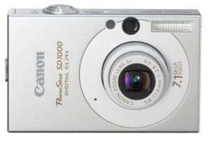 canon powershot sd1000 7.1mp digital elph camera with 3x optical zoom (silver) (old model)