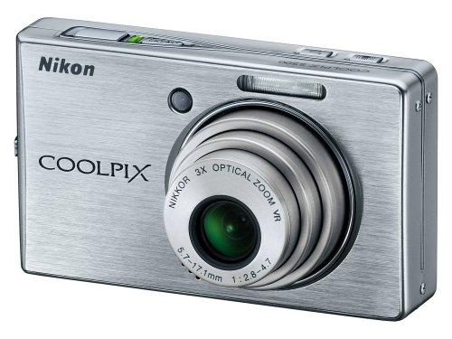 Nikon Coolpix S500 7MP Digital Camera with 3x Optical Vibration Reduction Zoom