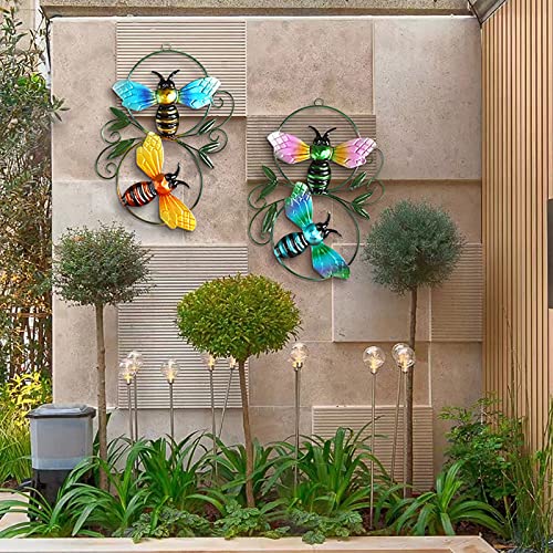 ASAKOKEA Metal Wall Sculpture Cute Bee Outdoor Garden Decor Yard Art Lawn Piato Decorations for Outside - Set of 2