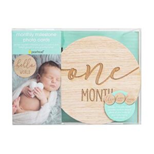 Pearhead Wooden Monthly Milestone Photo Cards, Baby Announcement Cards, Pregnancy Journey Milestone Markers, 7 Double Sided Photo Prop Milestone Discs, Light Wood