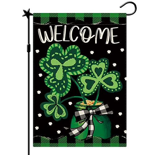 CMEGKE St Patrick's Day Garden Flag, St Patrick's Day Green Shamrocks Welcome Garden Flag, Spring Summer Garden Flag Rustic Vertical Double Sided Burlap ST Patricks Day Party Holiday Farmhouse Yard Home Outside Decor 12.5 x 18 In