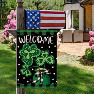 CMEGKE St Patrick's Day Garden Flag, St Patrick's Day Green Shamrocks Welcome Garden Flag, Spring Summer Garden Flag Rustic Vertical Double Sided Burlap ST Patricks Day Party Holiday Farmhouse Yard Home Outside Decor 12.5 x 18 In