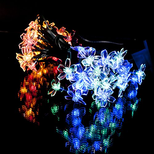 50 Multi-Colour LED Flower Blossom Solar Powered Fairy Lights - Waterproof Solar Decoration String Lights with Built-in Night Sensor - for Christmas, Outdoor, Garden, Fence, Patio, Yard, Walkway