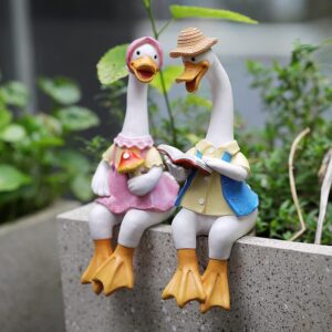 jarpsiry 2 pcs sitting couple duck garden statues outdoor fence decor cute resin ducks figurine funny goose lovers sculpture for home office patio lawn yard ornaments