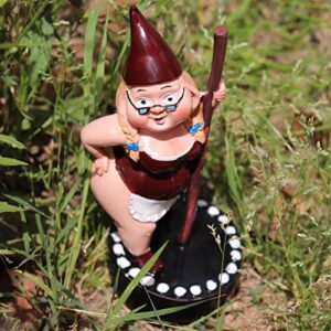 Pole Dancing Gnome Statue, Resin Garden Gnome Statues, Funny Outdoor Gnome Figure, Creative Garden Spring Decoration, Pole Dance Garden Gnome, Spring Garden Statue(6.7"/17 cm)