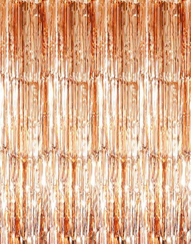 GOER 3.2 ft x 9.8 ft Metallic Tinsel Foil Fringe Curtains Party Photo Backdrop Party Streamers for Birthday,Graduation,New Year Eve Decorations Wedding Decor (Champagne Gold,1 Pack)