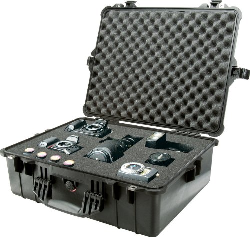 Pelican 1600 Camera Case With Foam (Desert Tan)