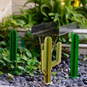 Metal desert cactus Rustic Sculpture The cactus Plant Home Decor Rustic Hand Painted The cactus Garden Ornaments Outdoor Decor Figurines Home Yard Decorations Stakes Lawn Ornaments (3 PCS green)