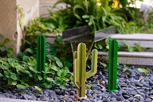 Metal desert cactus Rustic Sculpture The cactus Plant Home Decor Rustic Hand Painted The cactus Garden Ornaments Outdoor Decor Figurines Home Yard Decorations Stakes Lawn Ornaments (3 PCS green)