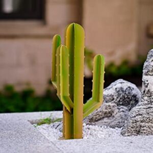 Metal desert cactus Rustic Sculpture The cactus Plant Home Decor Rustic Hand Painted The cactus Garden Ornaments Outdoor Decor Figurines Home Yard Decorations Stakes Lawn Ornaments (3 PCS green)