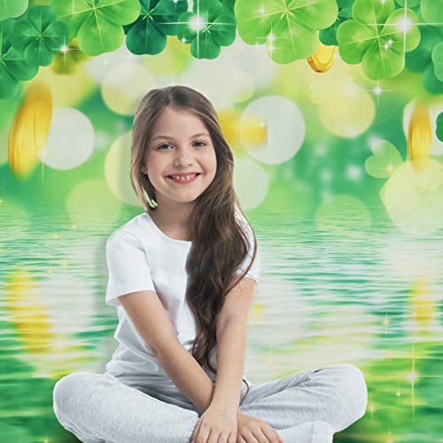 3x5ft Happy St. Patrick's Day Backdrop Shiny Spring Green Clovers Backdrop for Photography Green Shamrock Photo Background for St Patrick’s Day Decoration for Children Adult Festival Celebration Party