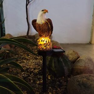 Solar Garden Light Resin Blad Eagle Figurine Dusk Dawn Solar Yard Light Animal Solar Stake Light Outdoor Decorative Eagle Statue Path Lights for Garden Lawn Patio Yard Walkway Courtyard Decoration