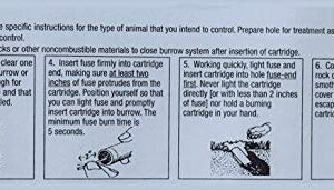 The Giant Destroyer (GAS KILLER) (1Pack of 4 Tubes) kills Moles, Gophers, Woodchucks, Norway Rats, Skunks, Ground Squirrels in their Holes, Tunnels, Burrows. NO dealing w/ dead pest, better than traps