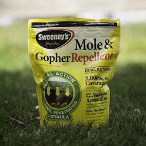 Sweeney's S7001-1 Mole and Gopher Repellent Granules, 4 lb.