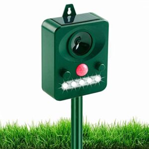 solar animal deterrent device, outdoor motion detector, dog, cat deterrent, squirrel, raccoon, skunk, rat, mole, deer, rabbit