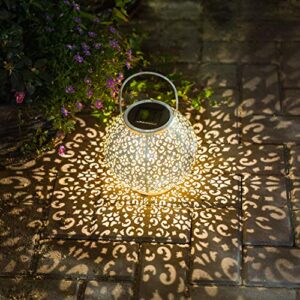 Solar Big Lantern Hanging Garden Outdoor Lights Metal Waterproof LED Table Lamp Decorative