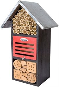 super moss 759834561316 beneficial bug house, black metal roof