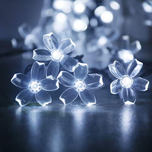 Mankinlu Outdoor Solar Garden Flower String Lights Waterproof 39 FT 100 LED Solar String Lights Solar Flower Fairy String Lights Solar Twinkle Lights for Trees Patio Landscape Yard Porch Decor White