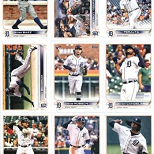 2022 Topps Complete (Series 1 & 2) Detroit Tigers Team Set of 23 Cards: Gregory Soto(#17), Matt Manning(#31), Robbie Grossman(#55), Matthew Boyd(#128), Zack Short(#148), Willi Castro(#191), Miguel Cabrera(#194), Jake Rogers(#198), Spencer Turnbull(#228),