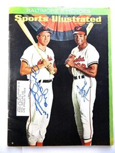 brooks & frank robinson signed autographed magazine si 1966 orioles jsa ah04465 – autographed mlb magazines