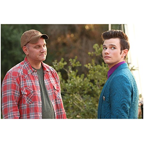 Glee Mike O'Malley as Burt Hummel with Chris Colfer as Kurt looking over shoulder 8 x 10 Inch Photo