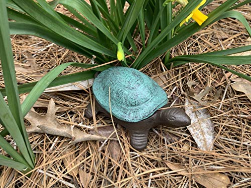 Top Brass Turtle Key Hider Figurine - Cast Iron Garden Statue with Secret Compartment - Indoor / Outdoor