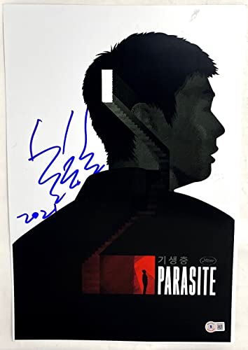 Bong Joon-ho Signed Autographed Parasite Movie Poster 12x18 Director Beckett COA