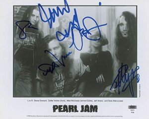 pearl jam rock band reprint signed 8×10 promo photo rp eddie vedder