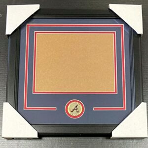 ATLANTA BRAVES Medallion Frame Kit 8x10 Photo Double Mat HORIZONTAL