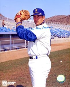 mike marshall (cy young) autographed/original signed 8×10 color photo showing him w/the seattle pilots – tough signature marshall even refused signatures for his teammates!