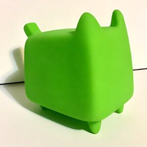 boxcat diy green store exclusive vinyl figure by rato kim and discordia merchandising