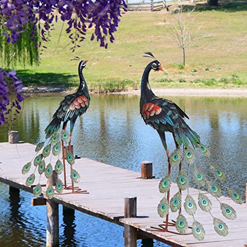 Chisheen Garden Decor Outdoor Statues, Metal Peacock Decor for Outside, Garden Art Sculptures Standing for Patio Yard Lawn Home Decorations, Set of 2