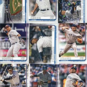 New York Yankees 2019 Topps Complete Mint Hand Collated 30 Card Team Set with 2 Different Aaron Judge Cards plus Gary Sanchez and Others