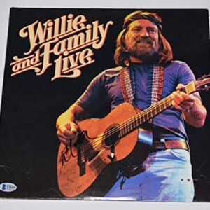 Willie Nelson Signed Willie and Family Live Vinyl Record Album LP Beckett COA