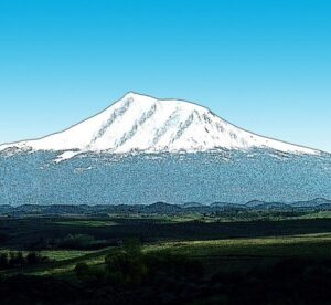 mount shasta western landscape