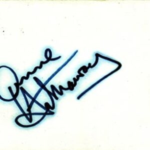 Anne Hathaway Actress Signed 3x5 Index Card with JSA COA