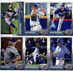 2015 Topps Baseball Cards Kansas City Royals Team Set (Series 1 & 2 - 22 Cards) Including Lorenzo Cain, Eric Hosmer, Wade Davis, Royals Team Card, Salvador Perez, Yordano Ventura, Alcides Escobar, Brandon Finnegan, Jason Vargas, Salvador Perez, Greg Holla