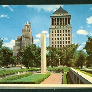 Bell Telephone Building World War II Memorial Civil Courts Saint Louis Missouri MO Postcard