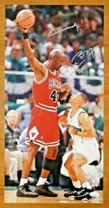 tyrone mfor uggsy bogues signed 10×20 photo with michael jordan jsa sticker no card