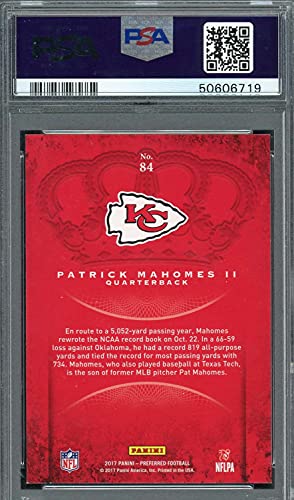 Patrick Mahomes 2017 Panini Crown Royale Football Rookie Card #84 PSA 9