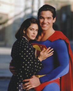 lois & clark dean cain in superman with teri hatcher uniform 8 x 10 photo #2