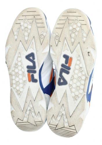 1992-93 Tony Campbell Game-Used Signed Fila Sneakers NY Knicks JSA & MEARS COA - Autographed NBA Sneakers