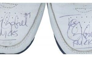 1992-93 Tony Campbell Game-Used Signed Fila Sneakers NY Knicks JSA & MEARS COA - Autographed NBA Sneakers