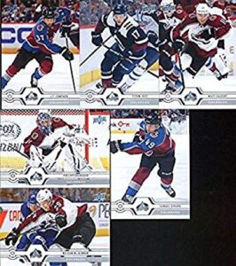 colorado avalanche 2019-20 upper deck series 1 veteran nhl team set hockey team set of 6 cards: nathan mackinnon(#130), samuel girard(#131), matt calvert(#132), tyson jost(#133), j.t. compher(#134), philipp grubauer(#135)